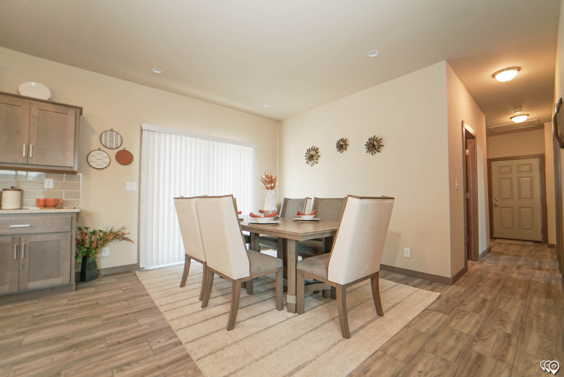 Premier / Hazel by Eagle Crest Homes - Eagle Crest Homes